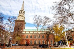 20 Most Famous Buildings in Philadelphia - Archeetect