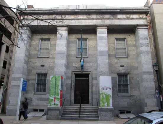 20 Most Famous Buildings in Philadelphia - Archeetect