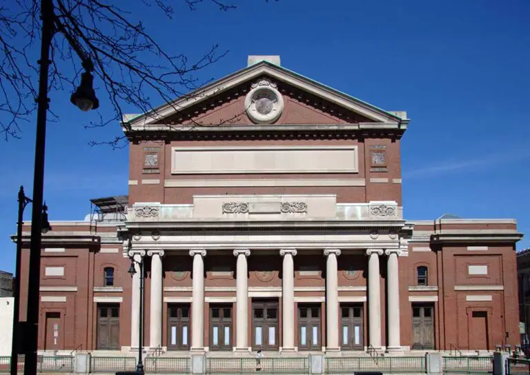 20 Most Famous Buildings in Boston - Archeetect